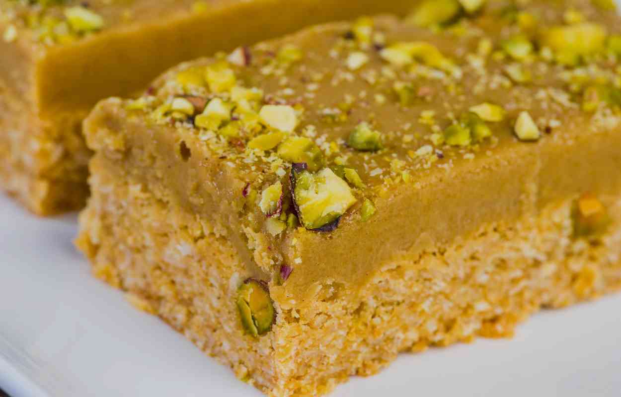 Can You Freeze Ginger Crunch? - KitchenMince